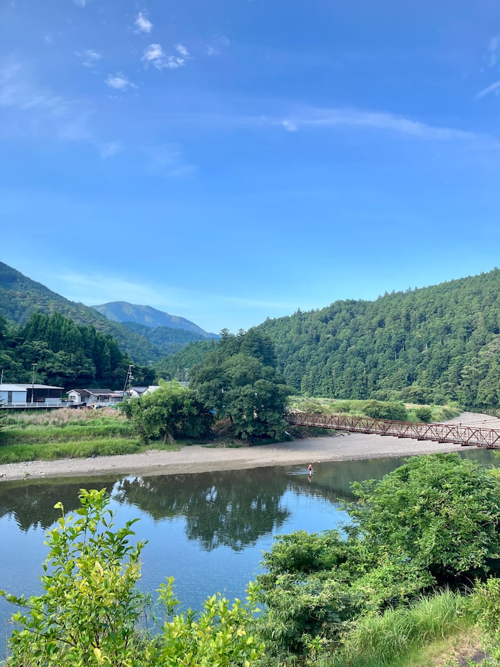 熊野 女神庵
Kumano Megamian - Shingu