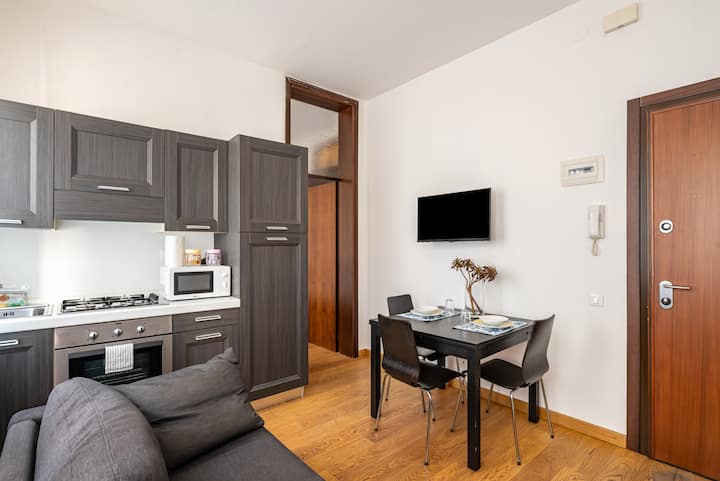 Padova Suite Isabella 500m From The Duomo - Padua