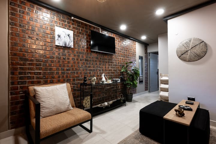 1 Bedroom Luxury Apartment @ The Onyx - Umhlanga