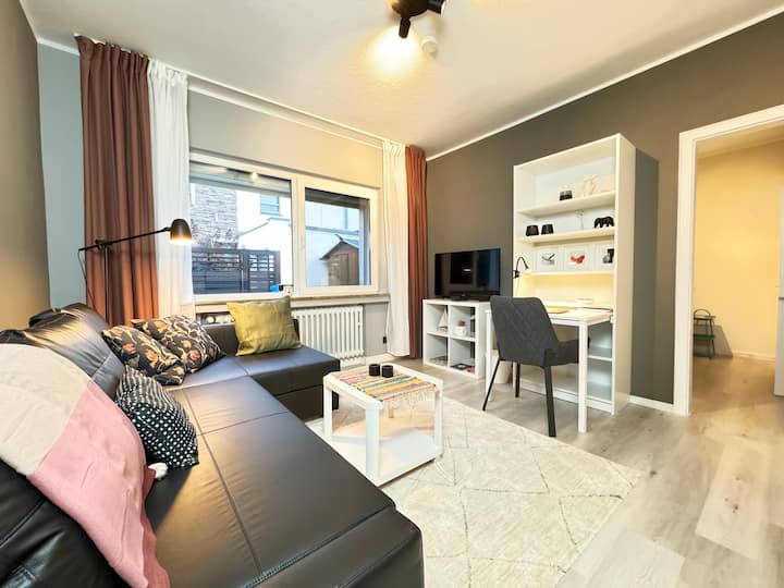 Zentrale Wohnung In Leverkusen - Leverkusen