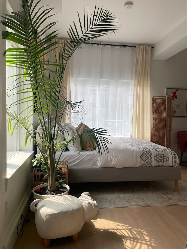 Chic & Cozy Condo North Vancouver 3+ Month Stay - Vancouver