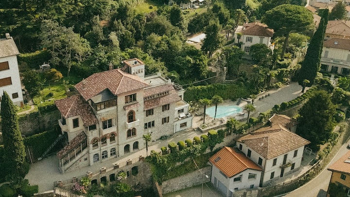 La Villa Regia, Lake Como - Historical Villa - Como