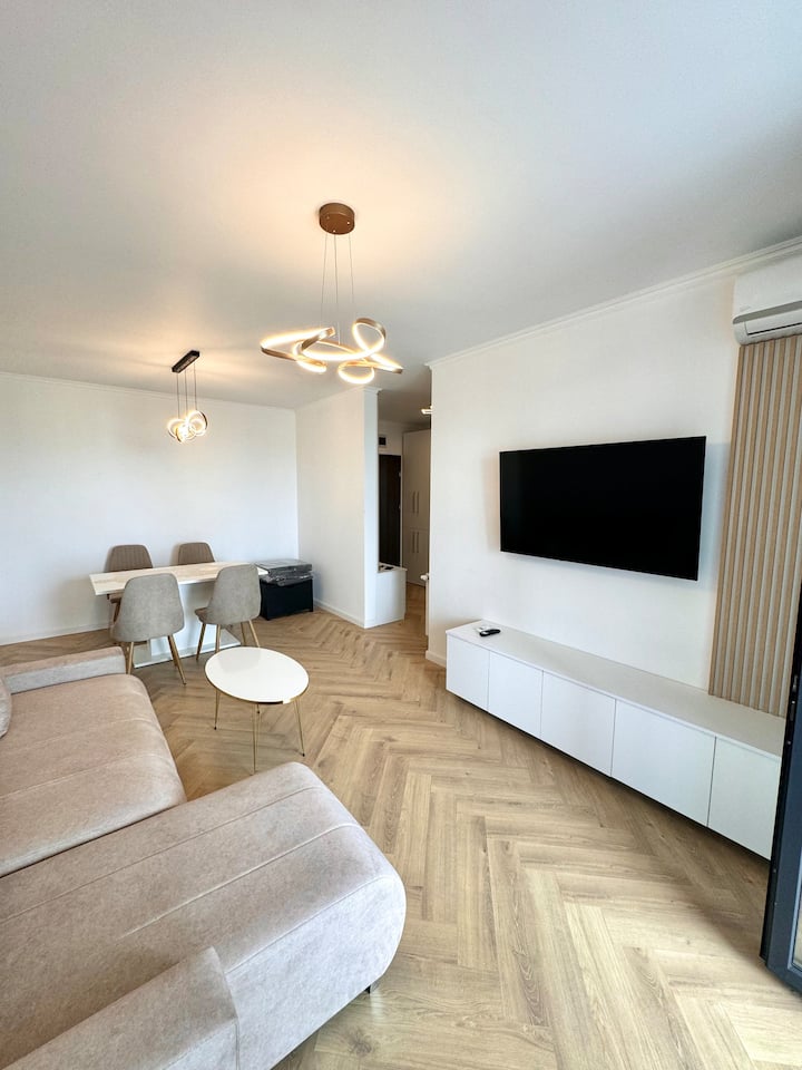 Lake View Luxury Apartament - Cluj-Napoca