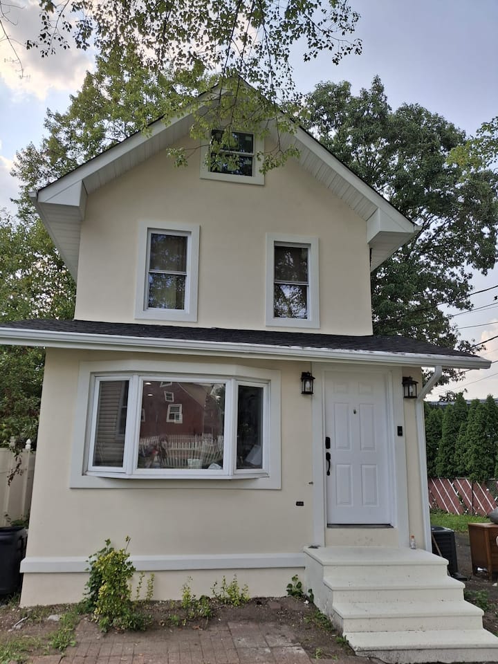 436 Whole House 25 Minutes To Nyc Free Parking - フォート・リー, NJ