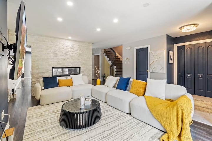 Oasis 4 Beds & Theater Home - Gatineau