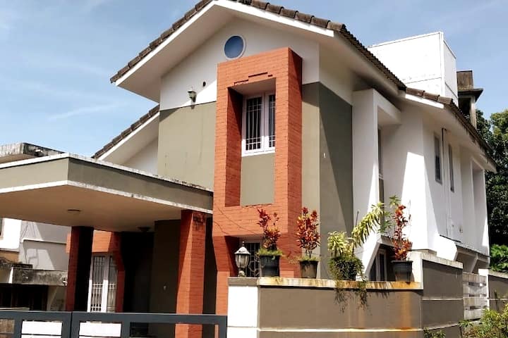 Affordable Villa In Kozhikode - Kozhikode