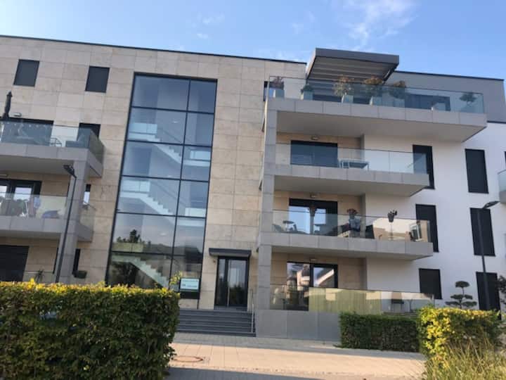 Gorgeous Apartment In Strassen - Luxemburgo
