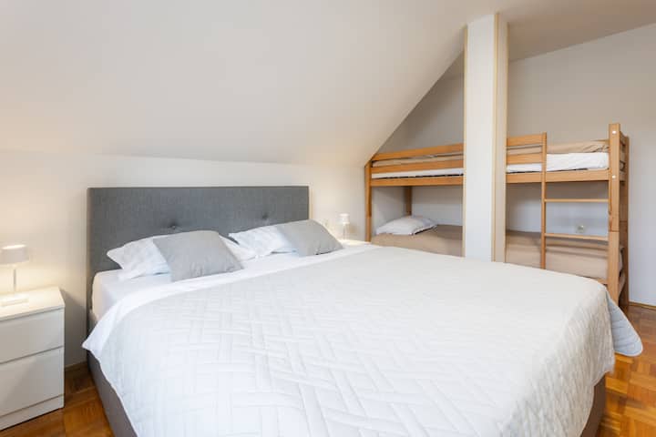 Family Apatment With Urban Touch - Podčetrtek