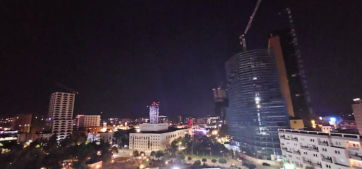 Central Apartment With Free Parking& Stunning View - Tiran