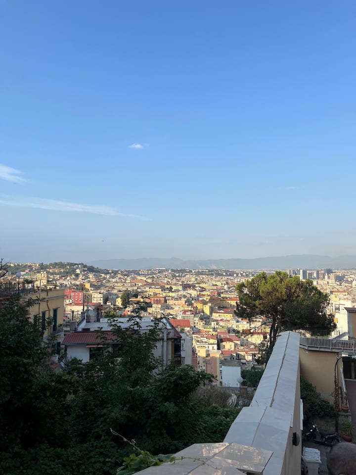 Appartamento X4 Con Terrazza Panoramica Attrezzata - Nápoles