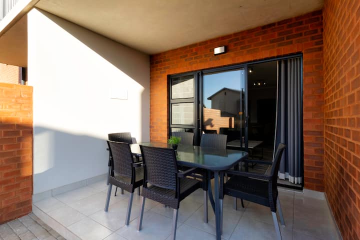 #Alimamaspaces: Thando's Cascades Villa - Midrand