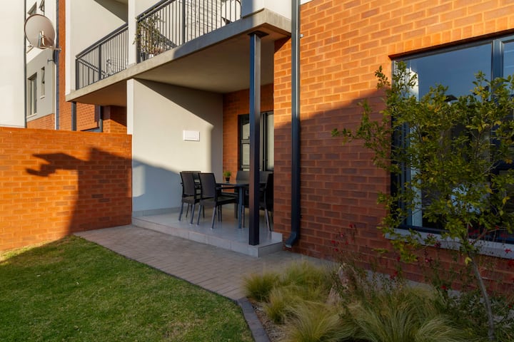 #Alimamaspaces: Thando's Cascades Villa - Midrand