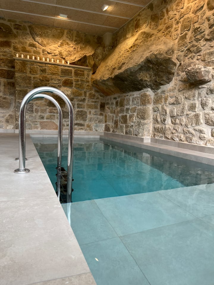 Cal Xamora- Relax Con Dos Piscinas - Guissona