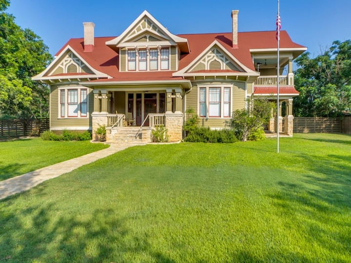 Holekamp Guest Haus -Whole House - Comfort, TX