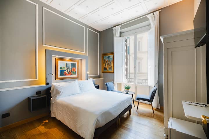 Am Collection Cavour - Florence