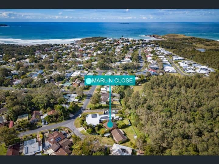 Tropical Garden Beach Retreat - Coffs Harbour