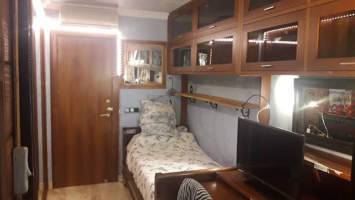 Estudio Individual Con Terraza - Valladolid, España