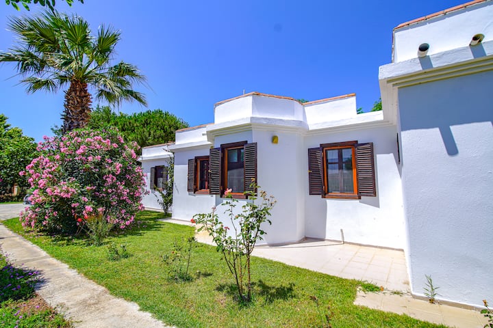 Mine Tatil Evi-yasemin Apart - Bozcaada
