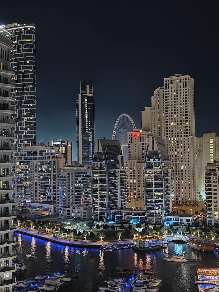 Large 1br W/ Marina View - Dubai Marina