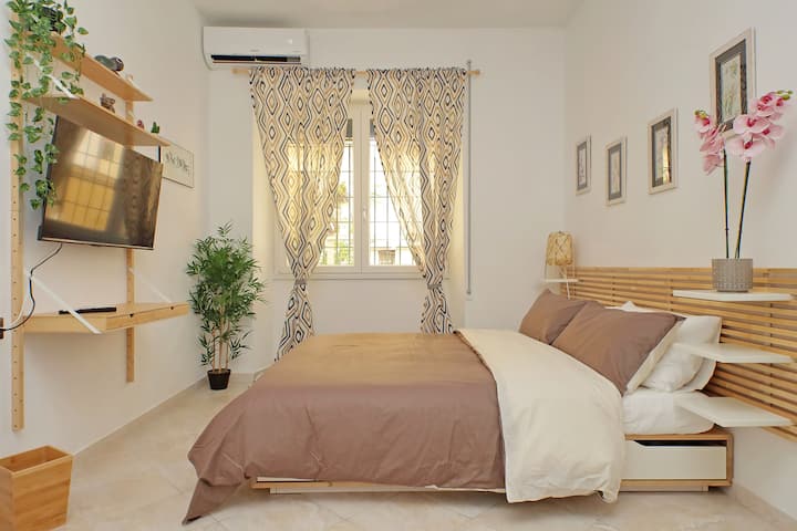 [Roma Metro A] Tuscolana-parco Appia Antica - Rom