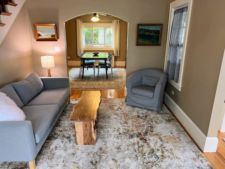 Mystic Bungalow - Mystic, CT