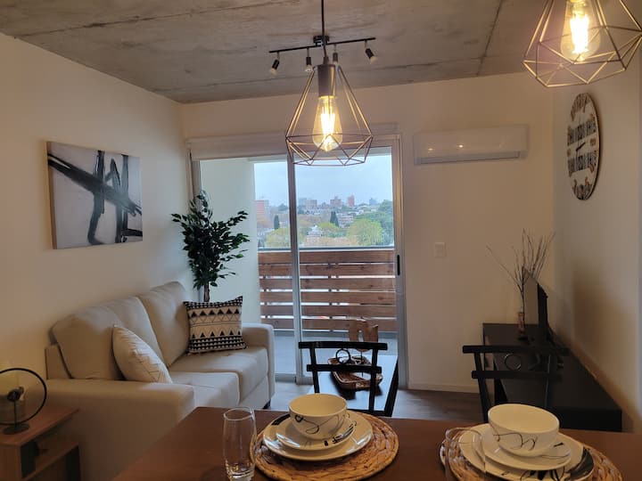 Stylish Condo In A Great Location - Montevideo