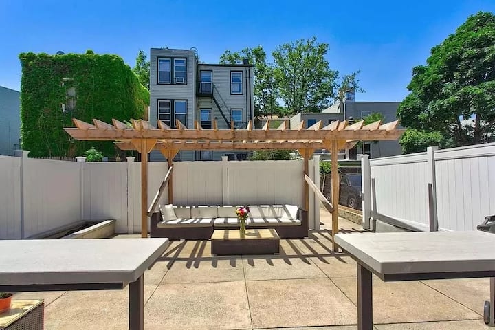 Jc Retreat W/ Private Backyard 15 Mins To Nyc - Jersey City, NJ