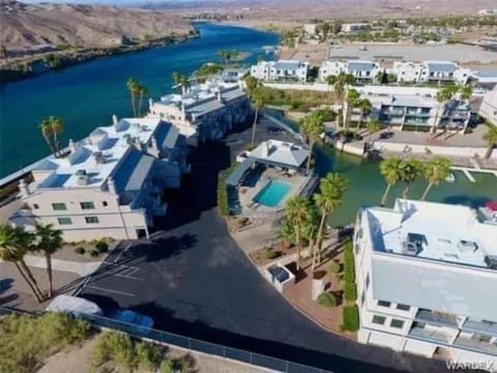 Very Rare, On The River ! - Laughlin, NV