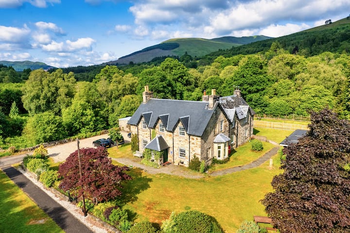 Country House Near Loch Earn - Killin