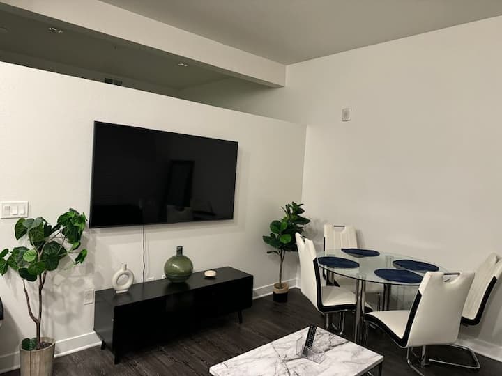 Elegant & Modern 1-bedroom Apartment In Glendale - Elysian Park - Los Angeles