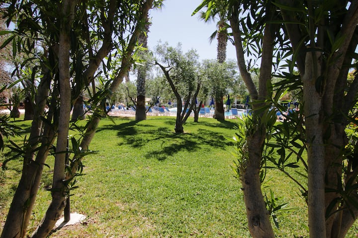 Villa Enjoy, 2 Adjacent Apartments Near The Sea - Cerda