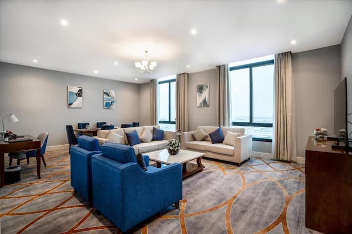 Luxury 1 Bedroom Hotel Apartment - Qatar