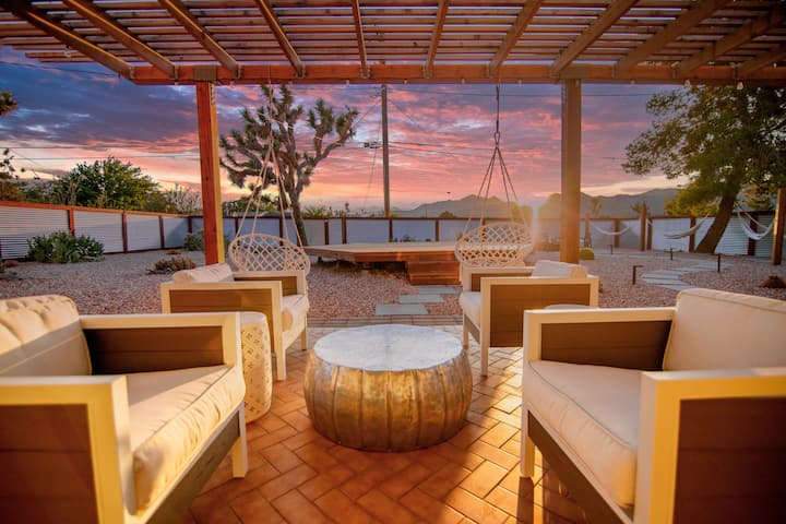 Hot Tub, Yoga Deck, Cold Plunge - Yucca Valley, CA