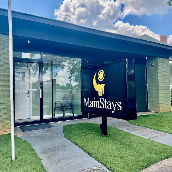 Stay On Main Street In Red Bay - Alabama