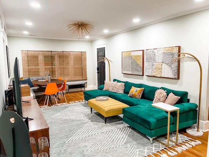 Retro Charm Near The Beach - Wilmington, NC