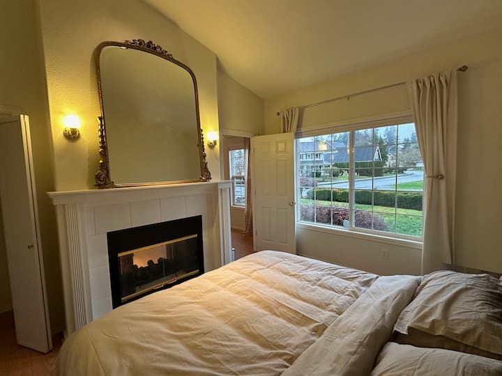 Bright One Bedroom, Private Entrance - Washington