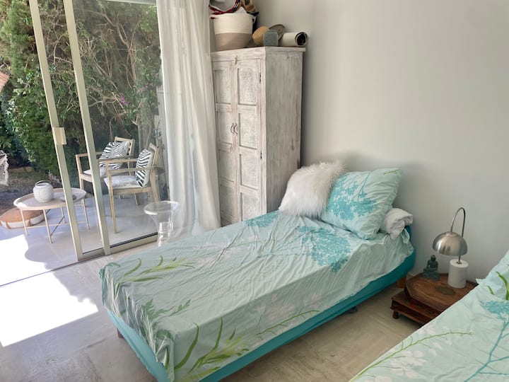 Belle Chambre, Sdb Privative, Au Calme Avec Jardin - Antibes