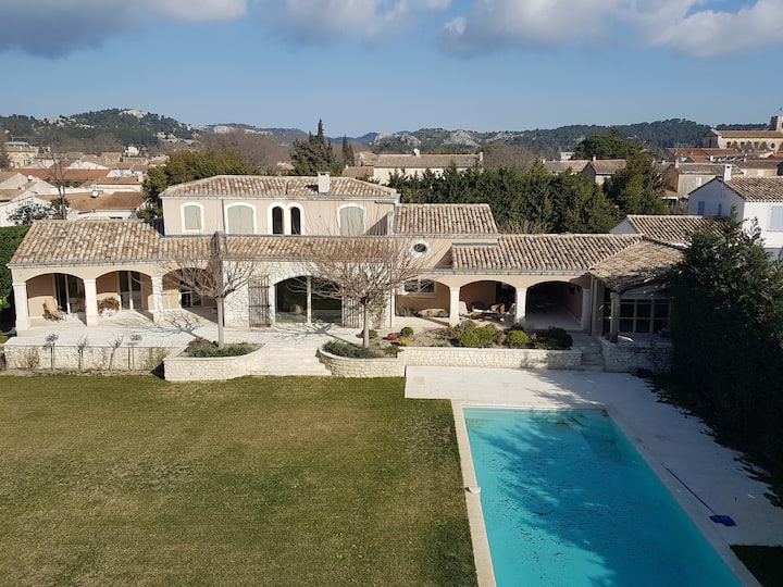Villa, Au Coeur Du Village - Saint-Martin-de-Crau
