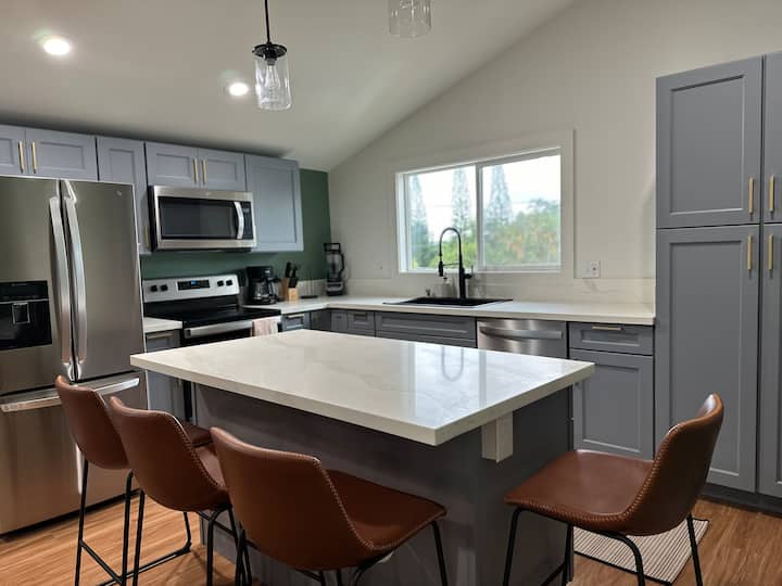 Beautiful Getaway, Walking Distance To The Beach - Kahana Bay Beach Park