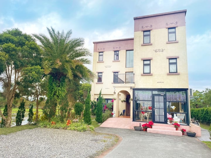 夏米兒Villa｜宜蘭獨棟villa．18人包棟．親子包棟．烤肉．ktv．麻將．兒童遊戲室 - Yilan County