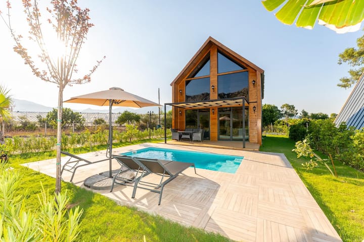 Konyaaltı 4+1 Villa With Pool - Konyaaltı