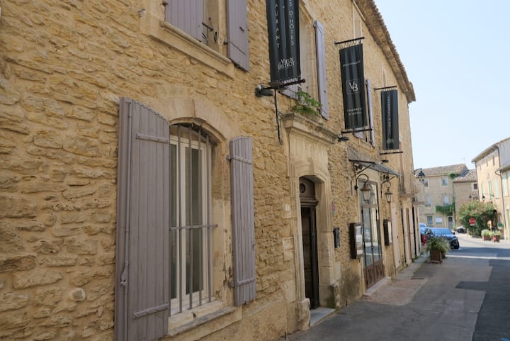 Le Vieux Bistrot
Chambre Luberon - Gordes
