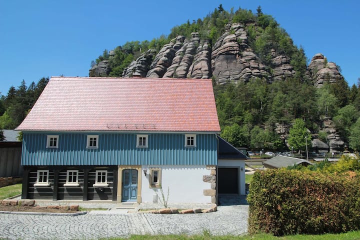 Ferienhaus "Gebirghäusl Oybin" - Olbersdorf