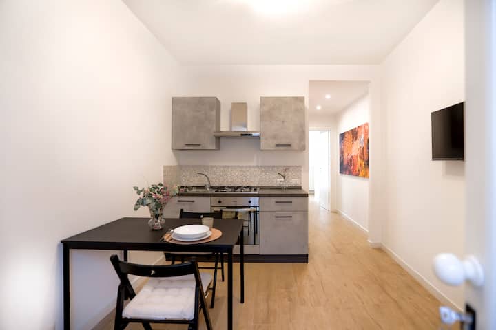 Dolcetina - Bilocale In Pieno Centro Storico - Asti