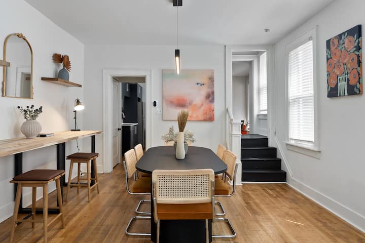 Gleaming Private Bedroom In University District! - Columbus