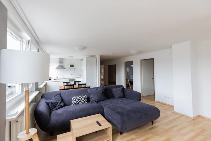 Zentrale Wohnung In Frankfurt - Francoforte sul Meno, Germania