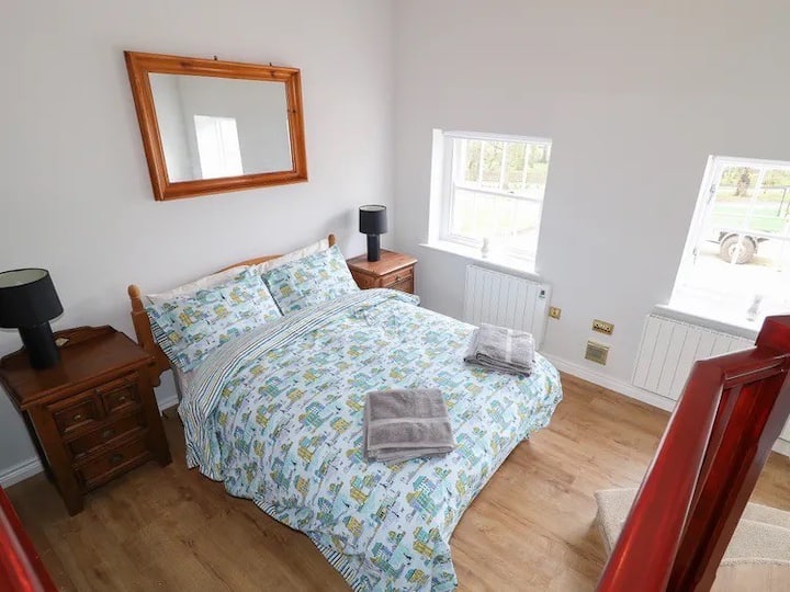 Victorian Charm: Suite 3 - Ballymoney