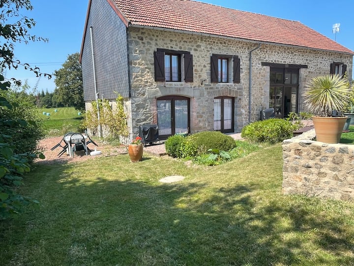 Domaine Pâquerettes Pissenlits - Gîte Le Roseau - Bourganeuf