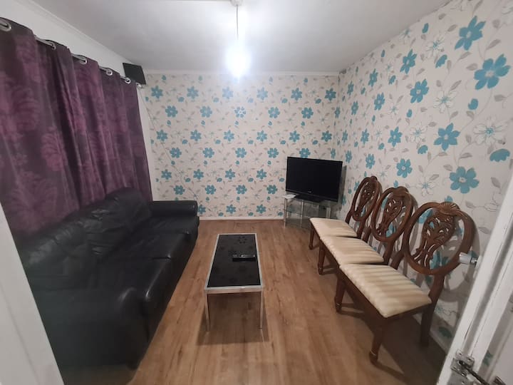 8 Bed | Heathrow | London| Free Parking - Southall (Little India) - London