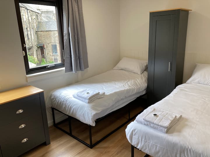 Linlithgow Lodge Cosy Twin Room - Room 8 - Linlithgow